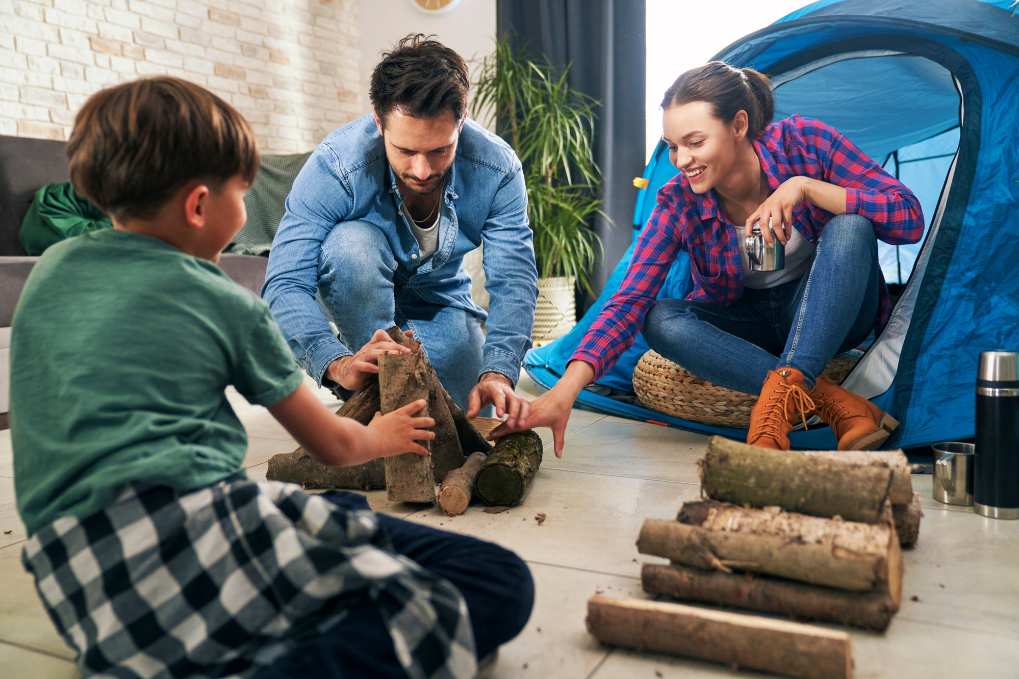 8 Family Staycation Ideas - Staycation HQ